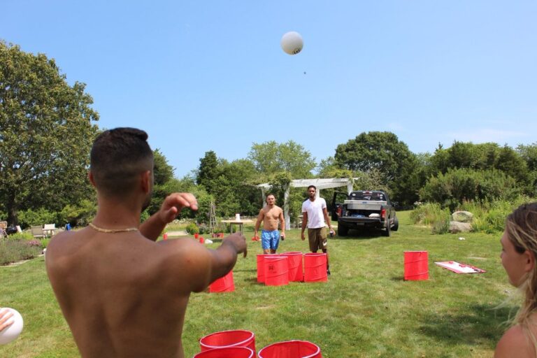 The 7 Best Outdoor Games For Adults In 2023 - Daddy Lawn Games